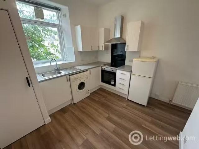 New 1 BR Property to rent in 53 Baker Street, Aberdeen, AB25 1US