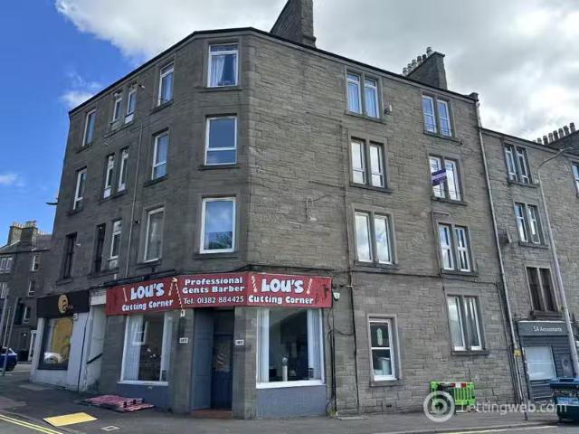 Just in! 1 BR Property to rent in 2/1, 185 Strathmartine Road.