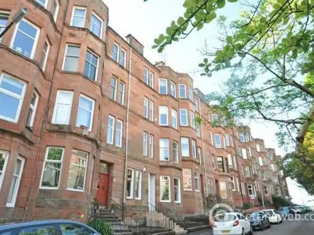Just in! 1 BR Property to rent in Bellwood Street, Shawlands.