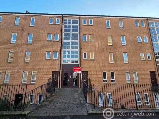 Just in! 1 BR Property to rent in Dorset Street, Glasgow, G3