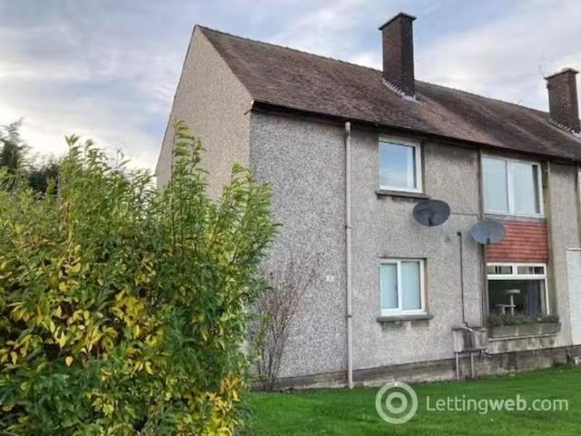 Charming 1 BR Property to rent in Dundas Road, Laurieston, Fal.