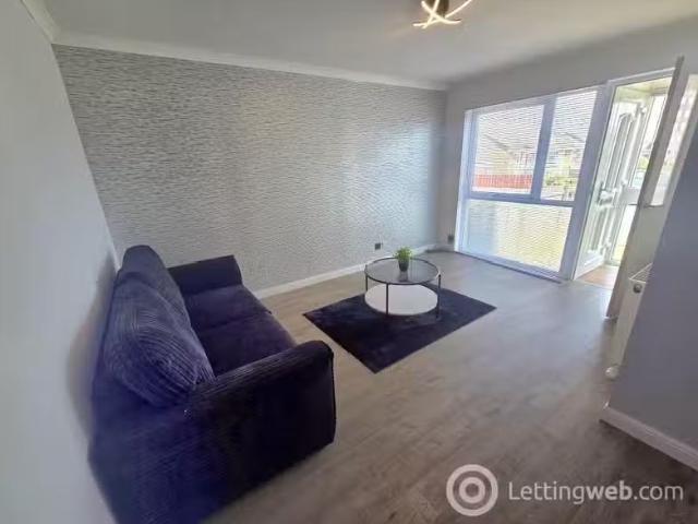 Rental! 1 BR Property to rent in Earns Heugh Circle, Cove, Abe.
