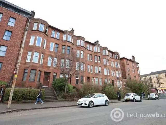 Just in! 1 BR Property to rent in Flat 3/2 24 Yorkhill Street.