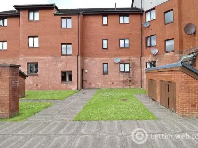 Just in! 1 BR Property to rent in Longdales Avenue, Falkirk
