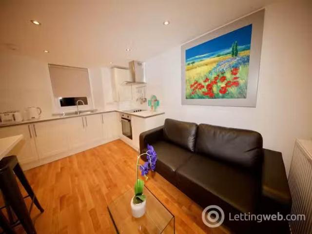 Just in! 1 BR Property to rent in Main Street, Invergowrie