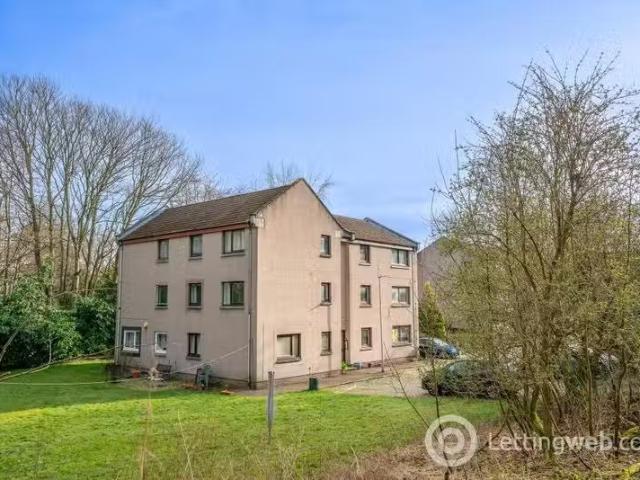 Just in! 1 BR Property to rent in Mill Court, Woodside, Aberde.
