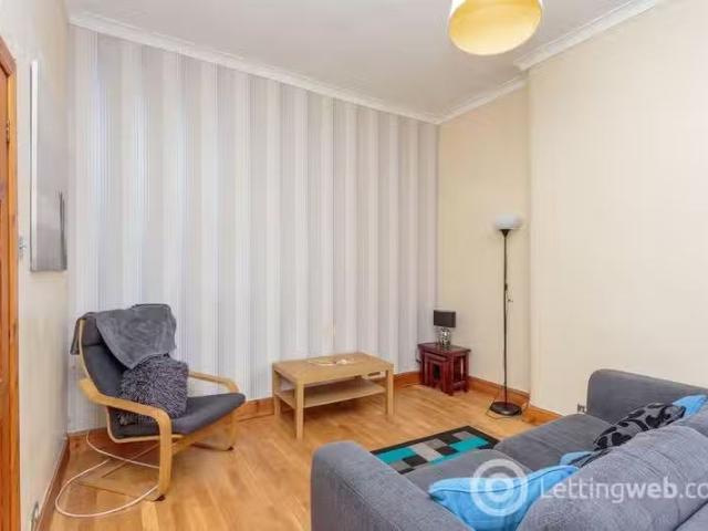 Rental! 1 BR Property to rent in Pinkie Road, Edinburgh, EH21