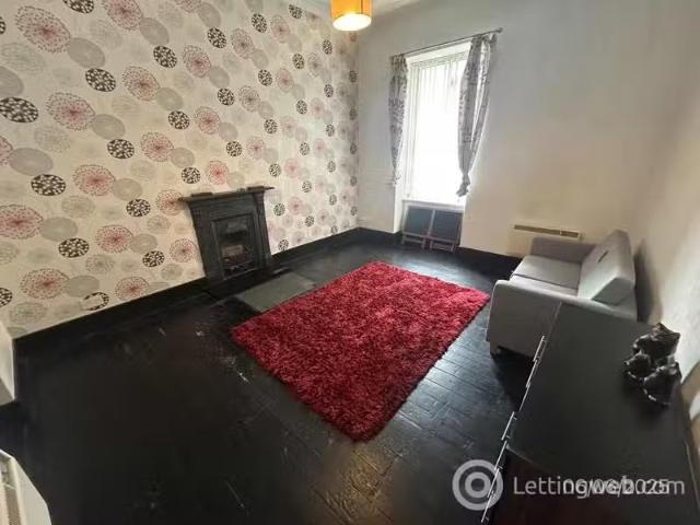 New 1 BR Property to rent in Skene Terrace, Ground Floor Right.