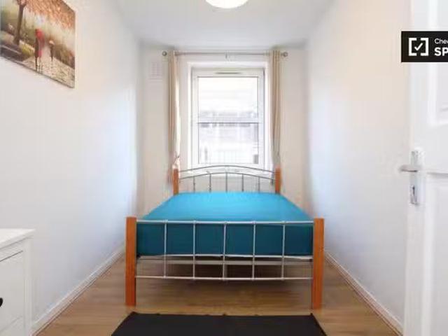Just in! 1 BR Room to rent in 4 bedroom flat in Islington, Lon.