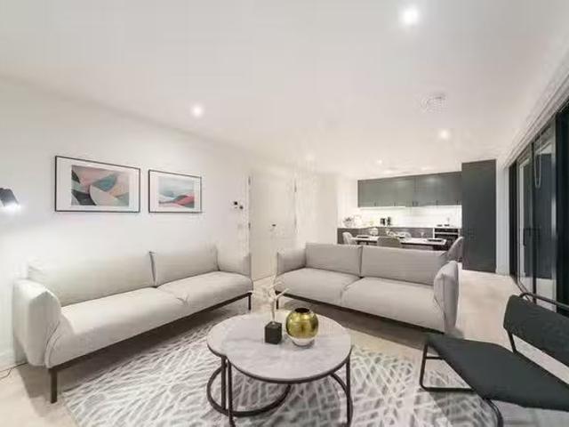 Cozy 1 BR Regent's Park Road