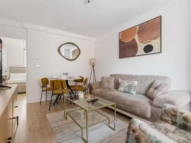 Cheap 1 BR Wild Street