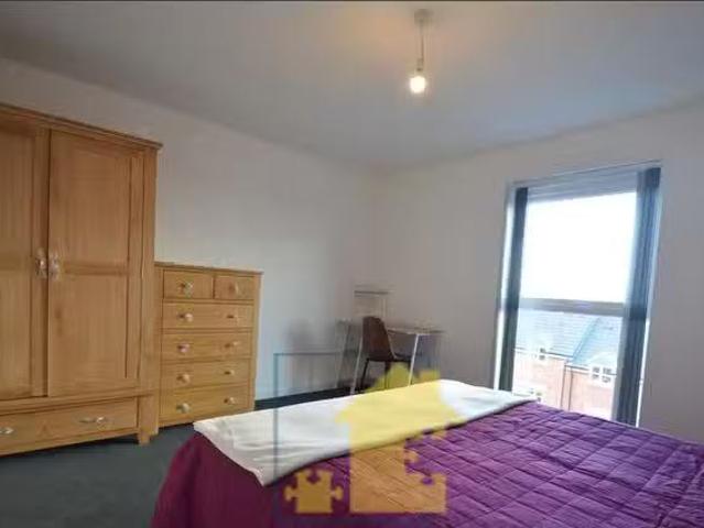 For Rent! 1 Room Entire Place·1B1B Flat 26 Crouch Court, 6 Tan.