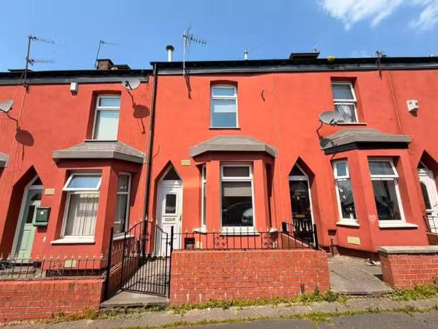 Just in! 2 BA 3 bedroom terraced house for rent in Fairbairn S.