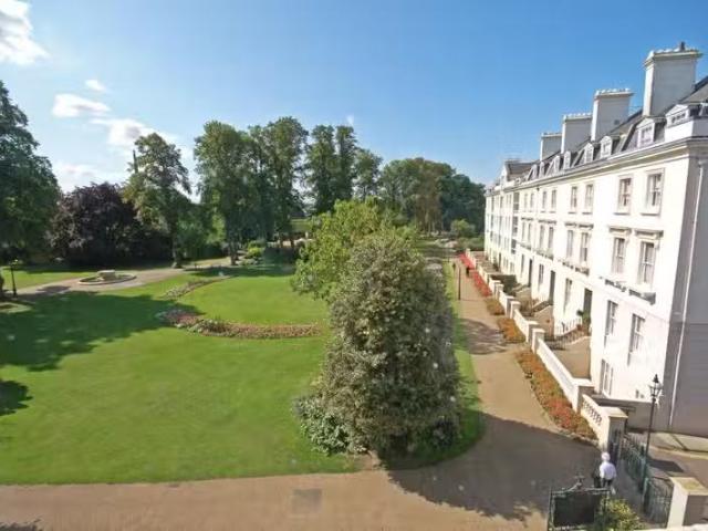 Deal! 2 BA 1 bedroom apartment for rent in Dane John, Canterbu.