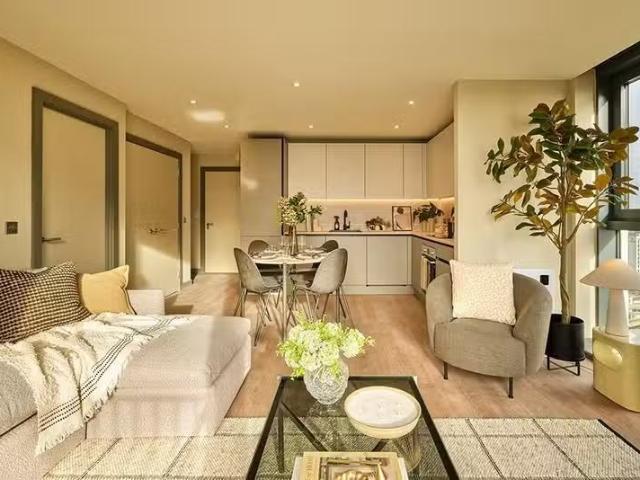 Just in! 2 BA 2 bedroom apartment for rent in 401 Ty Ambr Y Rh.