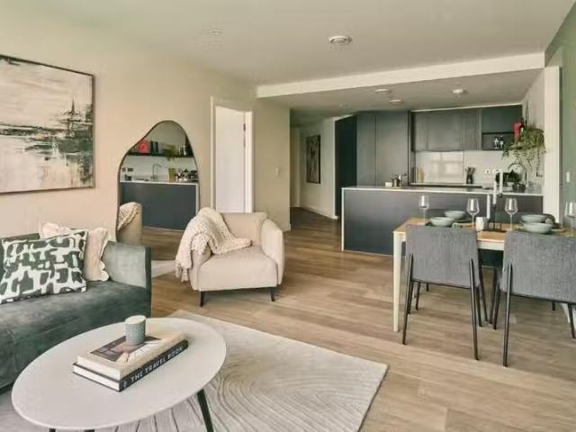 Just in! 2 BA 2 bedroom apartment for rent in The Octagon, Bir.