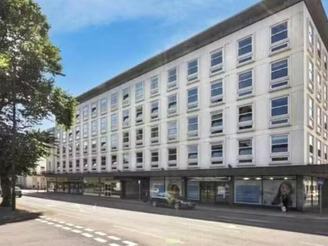 Just in! 2 BA 2 bedroom apartment for rent in The Space, Clare.