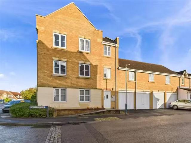 Cozy 2 BA 2 bedroom apartment for rent in Baynton Meadow, Bris.