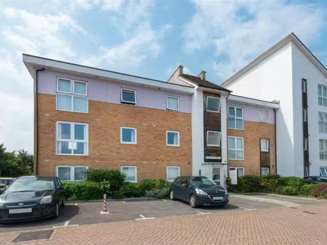 Unique 2 BA 2 bedroom apartment for rent in Belon Drive, Whits.