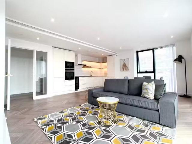 Just in! 2 BA 2 bedroom apartment for rent in Cashmere Wharf.