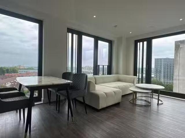 Just in! 2 BA 2 bedroom apartment for rent in LUXURY APARTMENT.