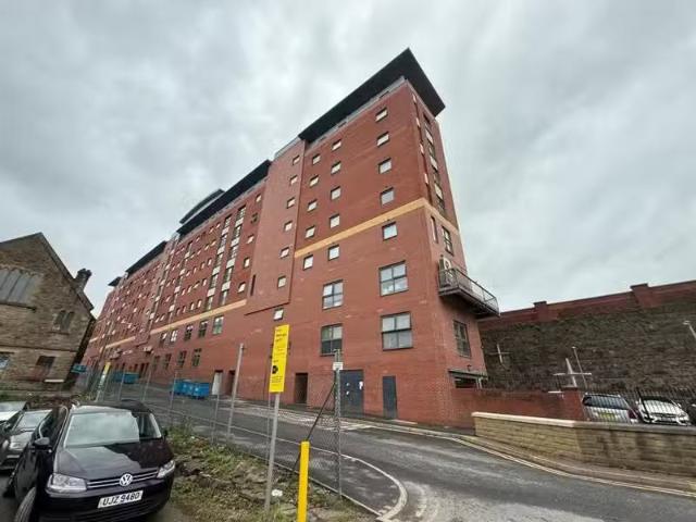 Just in! 2 BA 2 bedroom apartment for rent in Marsden House, B.