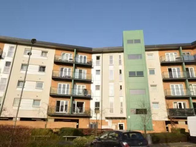 Charming 2 BA 2 bedroom apartment for rent in Parkhouse, Hatfi.