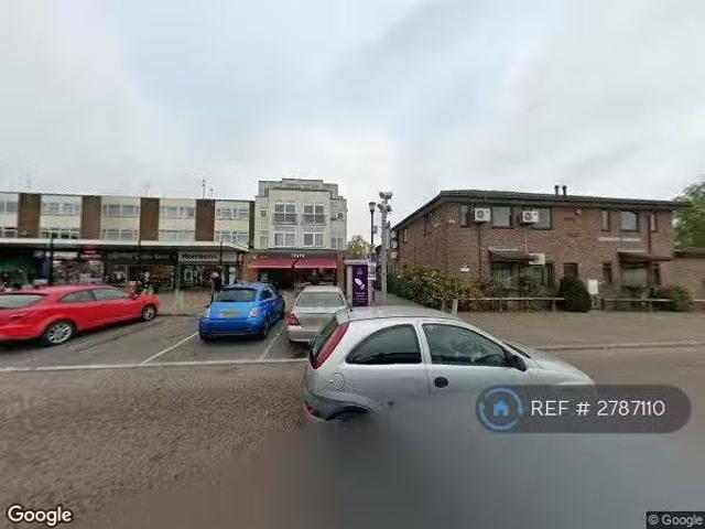 Cozy 2 BA 2 bedroom flat for rent in Jansel Square, Aylesbury.