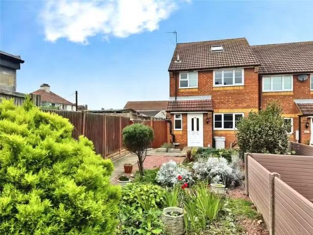 Cheap 2 BA 5 bedroom End Terrace House to rent, Drum Major Dri.