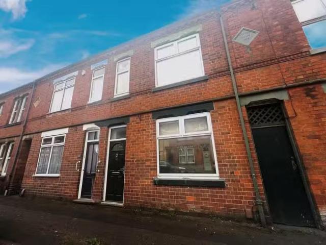 New 2 bedroom terraced house for rent in Ratcliffe Road, LOUGH.