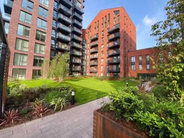 Cheap 2 bedroom apartment for rent in 64 Shadwell Street, Birm.