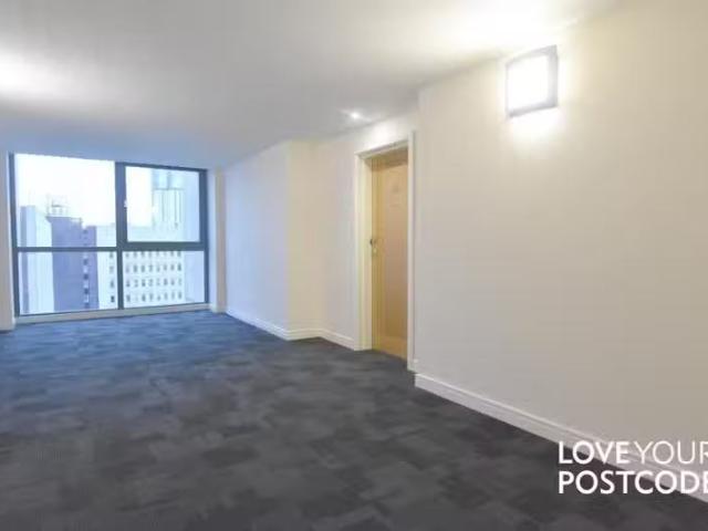 Unique 2 bedroom apartment for rent in Centenary Plaza, Birmin.