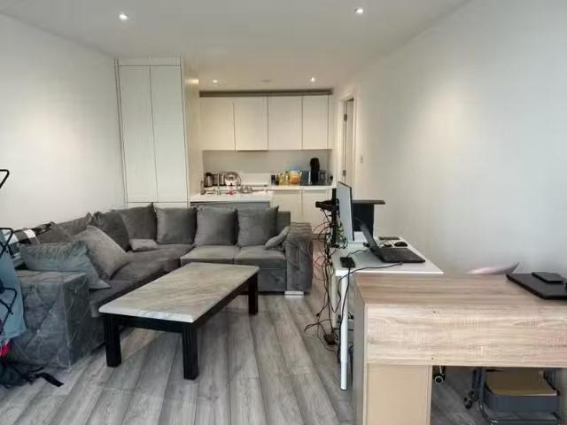Nice 2 bedroom apartment for rent in Apartment, The Rotunda.