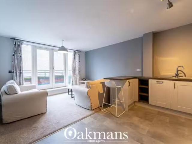 Cozy 2 bedroom apartment for rent in Arthur Place, Birmingham.