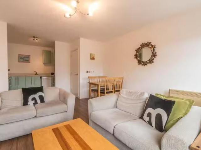 For Rent! 2 bedroom apartment for rent in Kenyon Forge, Kenyon.
