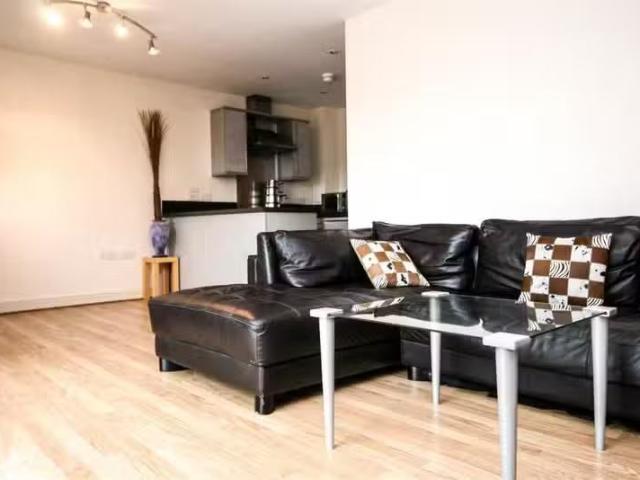 Cozy 2 bedroom apartment for rent in King Edwards Wharf, Sheep.