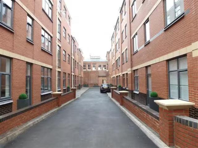 Just in! 2 bedroom apartment for rent in Mint Drive, Hockley.