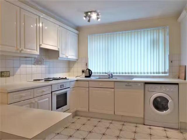 Nice 2 bedroom flat for rent in Richmond Hill Road, Edgbaston.