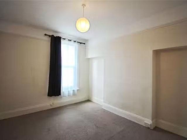 For Rent! 2 bedroom Flat to rent, Ivydale Road, Plymouth, PL4.