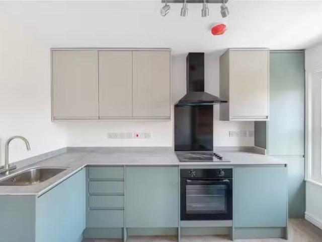 Just in! 2 bedroom property to let in Milton Road, London, SE2.
