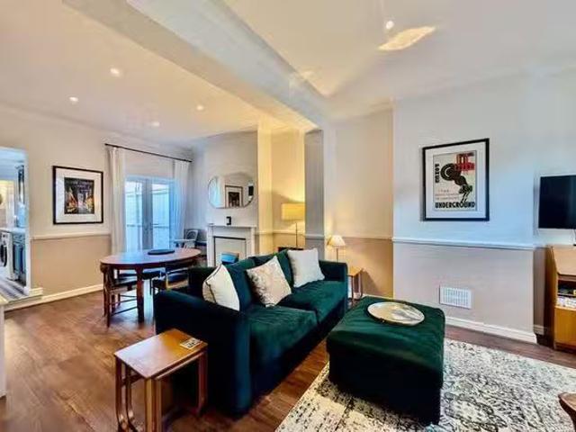 Cozy 2 BR Black Horse Road