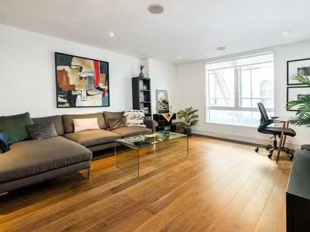 Charming 2 BR Leonard Street
