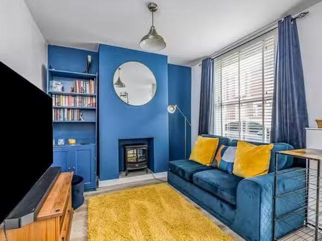 Just in! 2 BR Napier Road