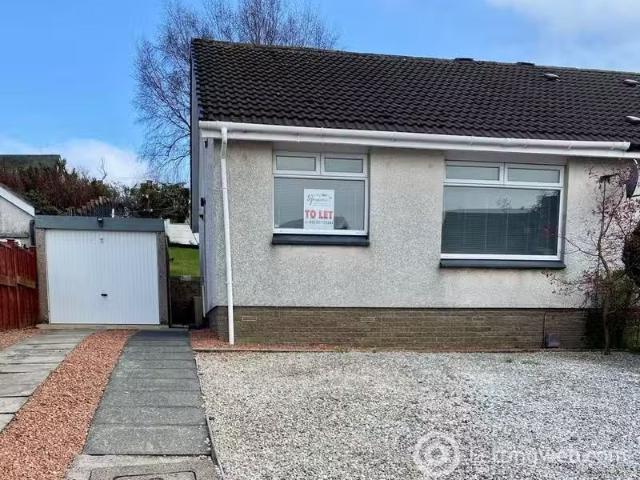 New 2 BR Property to rent in 8 Whiteshaw Avenue, Carluke, ML8.