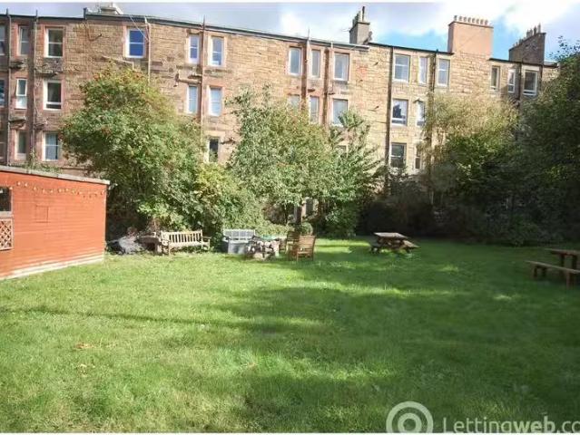 For Rent! 2 BR Property to rent in 1a/2f1 Wheatfield Road