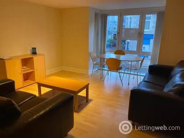 Deal! 2 BR Property to rent in Union Grove, City Centre, Aberd.