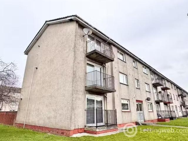 New 2 BR Property to rent in Viscount Avenue, Renfrew, Renfrew.