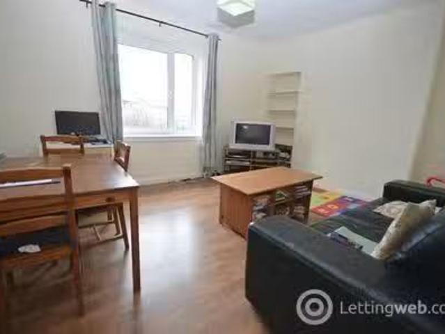 New 2 BR Property to rent in West Pilton Rise, Edinburgh, EH4