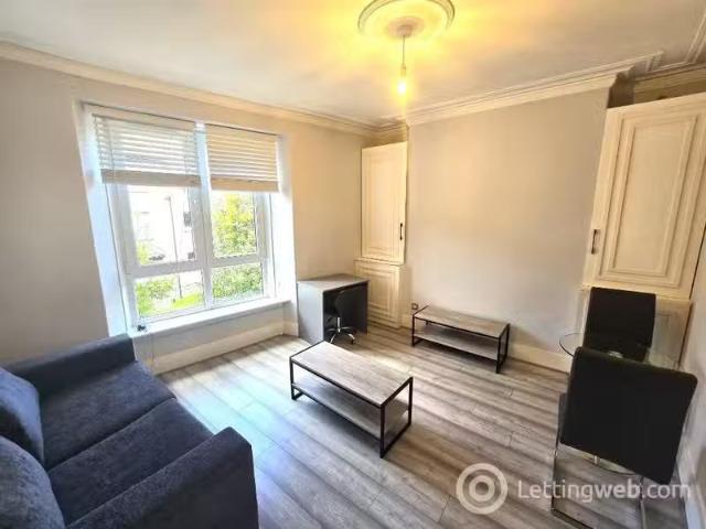 New 2 BR Property to rent in Baker Street, City Centre, Aberde.