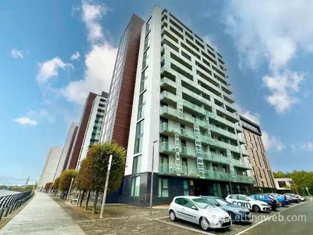 For Rent! 2 BR Property to rent in Castlebank Place, Glasgow H.